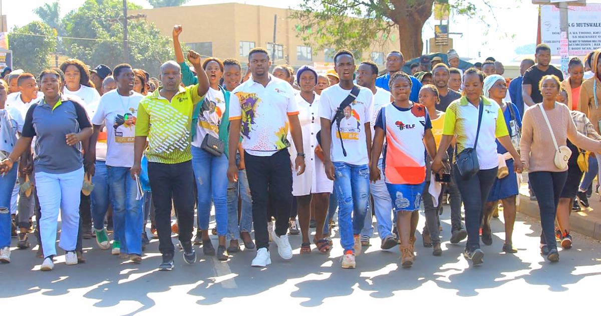 Residents march to VDM to demand end to water crisis